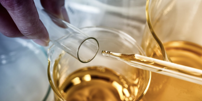 Types of Industrial Solvents and Their Applications | Unitop Chemicals ...